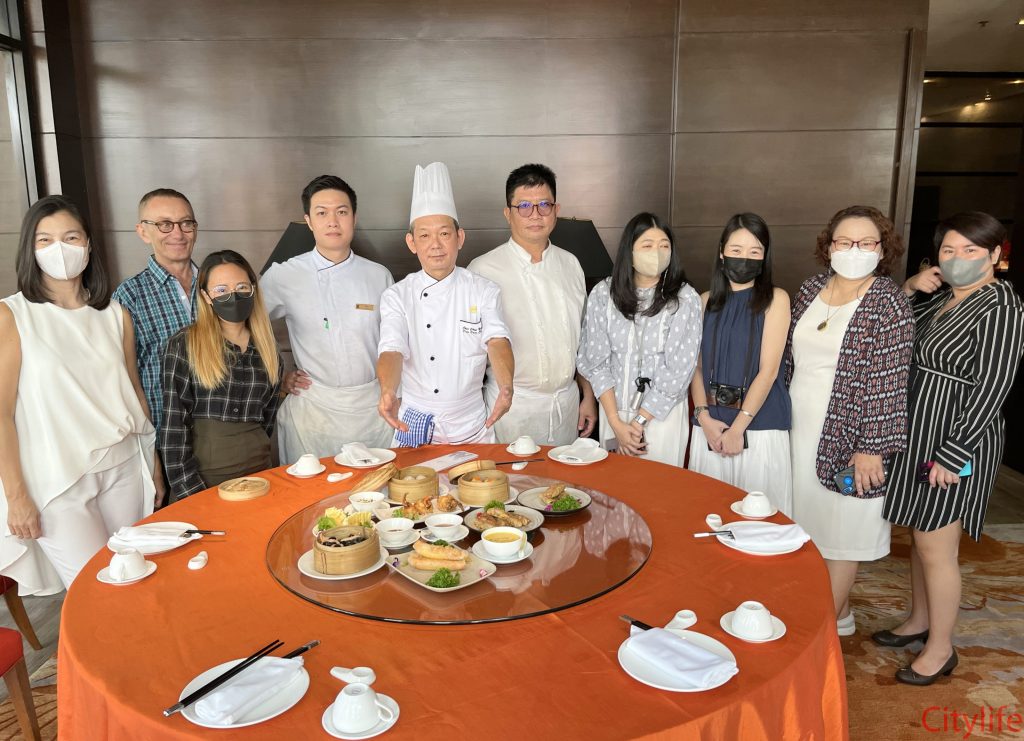Dim Sum Master Chef Chai Chee Yuan at Shangri La Hotel - Chiang Mai ...