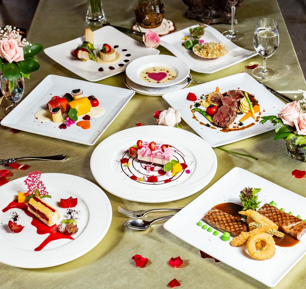 The Season of Love this Valentine’s Day at Le Crystal Restaurant